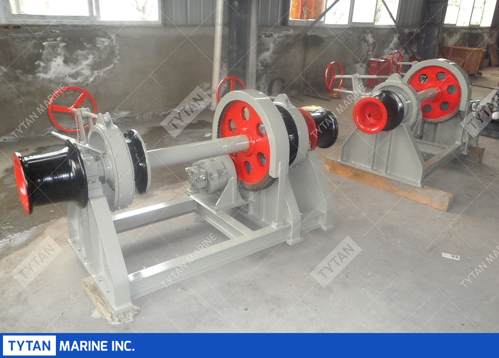 Hydraulic Windlasses | Tytan Marine
